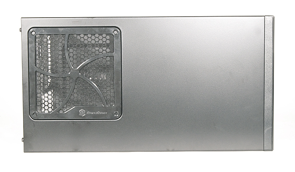 SilverStone Temjin TJ08-E | Foto 20 di 21 | Hardware Upgrade