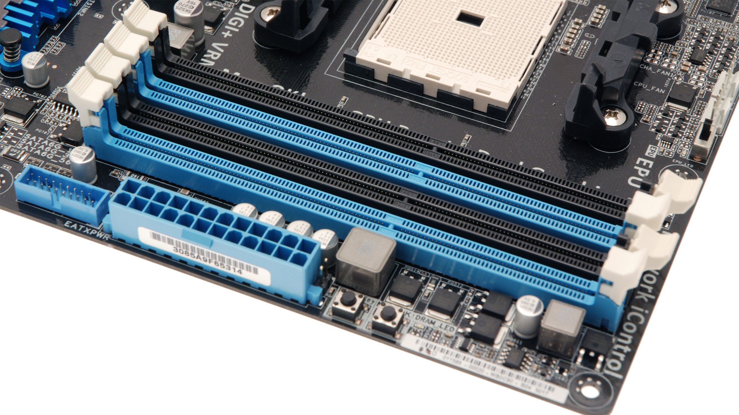 Schede madri FM2 da Asus | Foto 14 di 15 | Hardware Upgrade